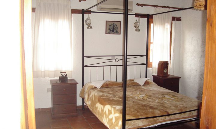 Linos Inn – Kakopetria, Nicosia